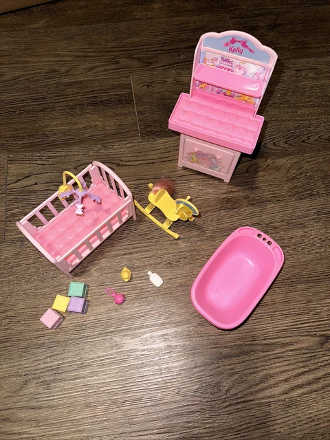 KELLY: BABY SISTER of BARBIE Doll: My Very Own Nursery 1997 - MATTEL ...