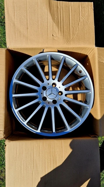 GENUINE MERCEDES W204 C63 AMG 19"x9 Rear Multispoke Alloy Wheel ...