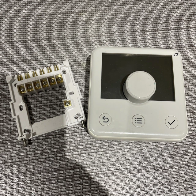 BRITISH GAS SINGLE channel programmer V3 555054 £40.00 - PicClick UK