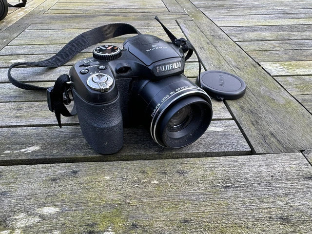 FUJIFILM FINEPIX S Series S2950 Digital Camera Black 14.0MP £26.95 - PicClick UK