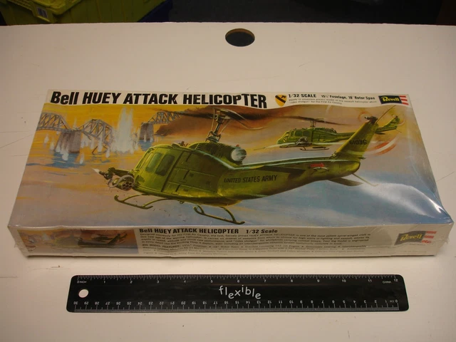 REVELL MODEL KIT Bell Huey Attack Helicopter Vintage 1/32 Scale Sealed ...