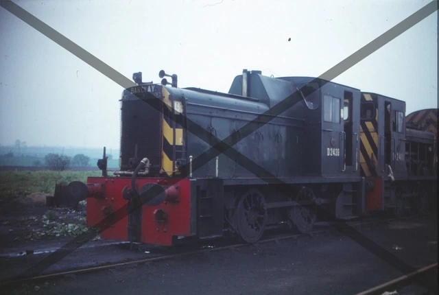 RAILWAY LOCOMOTIVE 35MM Slide – Class 06 Shunters D2439 & D2411 At ...