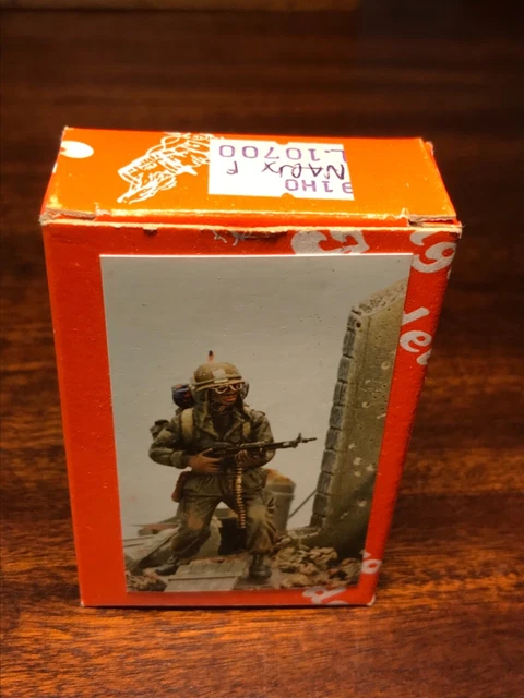 BELGO MODELS-SOLDATINO METALLO 54 mm-Vietnam War-Usa Nigro Soldier with ...