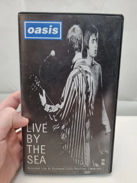 OASIS LIVE BY The Sea Recorded Live At Southend Cliffs Pavilion 1995 ...