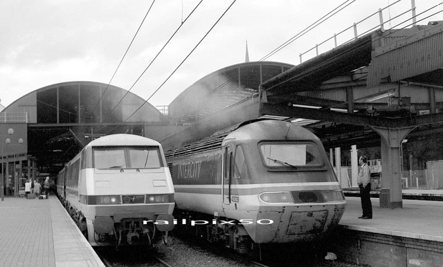 ORIGINAL RAILWAY NEGATIVE Class 91 loco and HST loco 43039 Newcastle ...