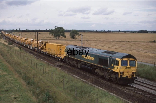 35MM SLIDE - Freightliner Class 66. 66523 location unknown £2.99 ...