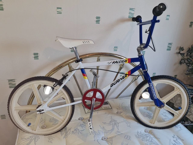 OLD SCHOOL 80S Raleigh Team Burner Bmx Restored £600.00 - PicClick UK