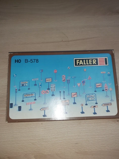 FALLER H0 B-578: Bausatz Verkehrszeichen, Ampel, Parkuhr etc. - Ungebaut in OVP EUR 8,99 ...
