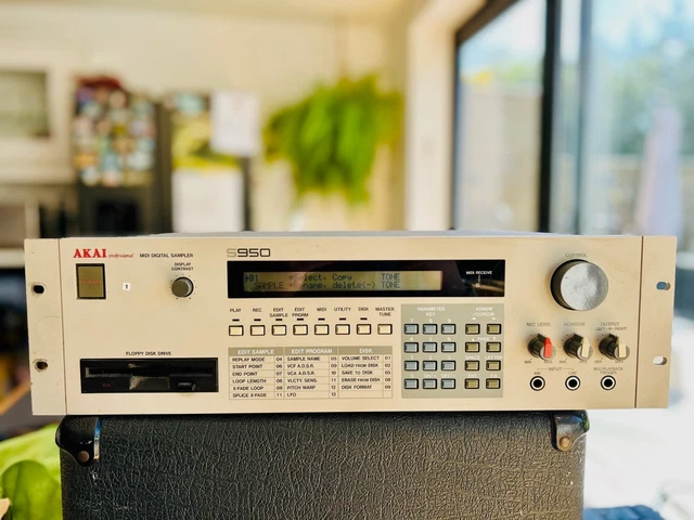 AKAI S950 SAMPLER - Vintage sampler in excellent condition. £618.72 ...