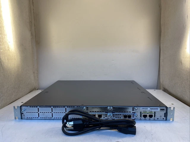 CISCO SYSTEMS 2800 Series 2811 Integrated Services Router CISCO2811 V05 ...