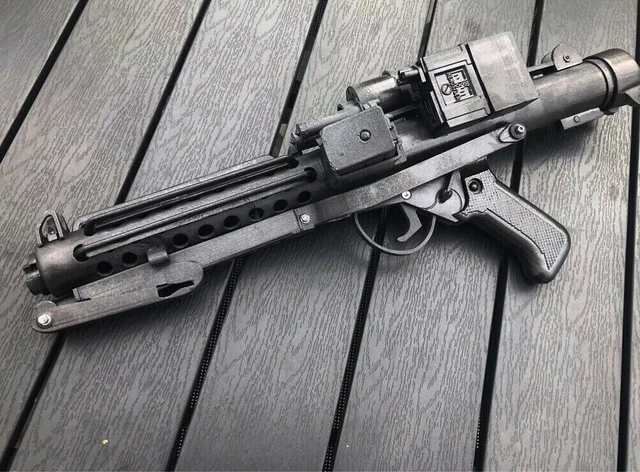 STAR WARS BLASTER - Stormtrooper's E-11 Blaster Rifle - Cosplay Kit ...