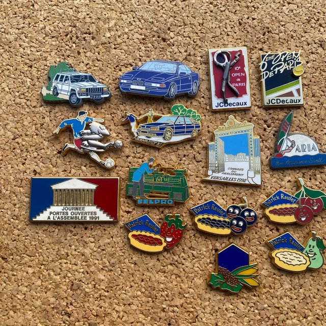 RARE LOT DE 15 Pin's Arthus Bertrand dont Open de Paris Tennis Foot Jeep Renault EUR 8,50 ...