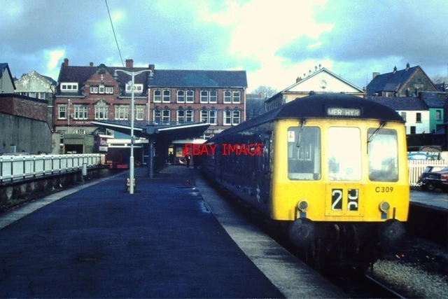 PHOTO 3-CAR Dmu Class 116 No C309 & Merthyr Tydfil Railway Station ...