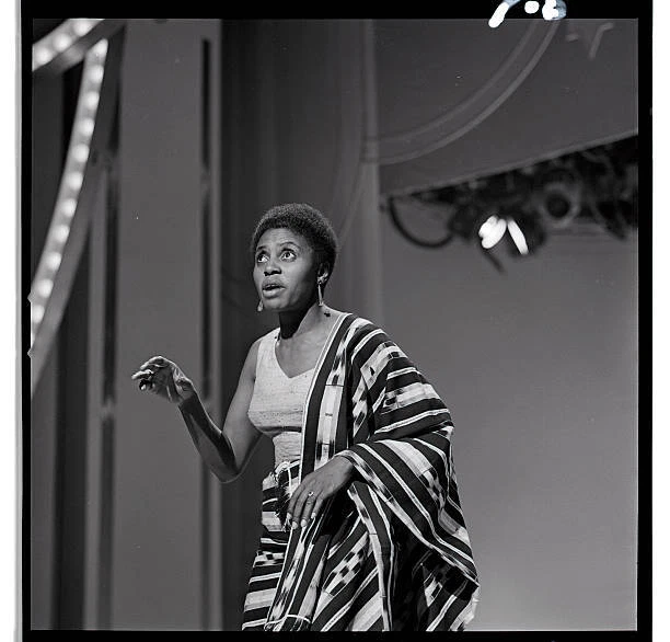 Miriam Makeba On Hollywood Palace 1964 Old Tv Photo 3 850 Picclick Au
