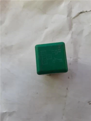 9098703003 BOITE A FUSILBLES RELAIS Toyota Celica (T20)(1994->) EUR 21 ...