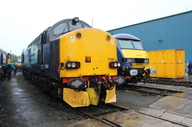 BRITISH RAIL / DRS 37606 at open day Rail Photo £2.70 - PicClick UK