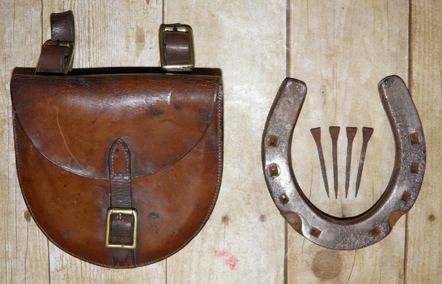 WW1 MILITARY CAVALRY Brown English Leather Pouch & Horseshoe & Nails ...