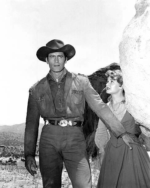 CHEYENNE SEASON 1 1955 With Clint Walker, Ann Robinson OLD TV PHOTO $9. ...