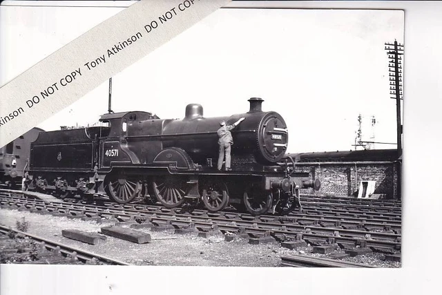 B.R. - EX Lms Class 2 4-4-0 No. 40571 @ Hurlford Shed- Vintage Image ...