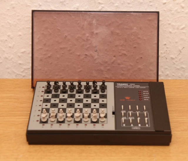 VINTAGE RARE TANDY 1650 Computerized Portable Sensory Chess 1980’s ...