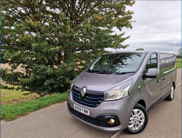 RENAULT TRAFIC 1.6 SL27 dCi 120 Sport Nav Euro 6 2019 £11,495.00 - PicClick UK