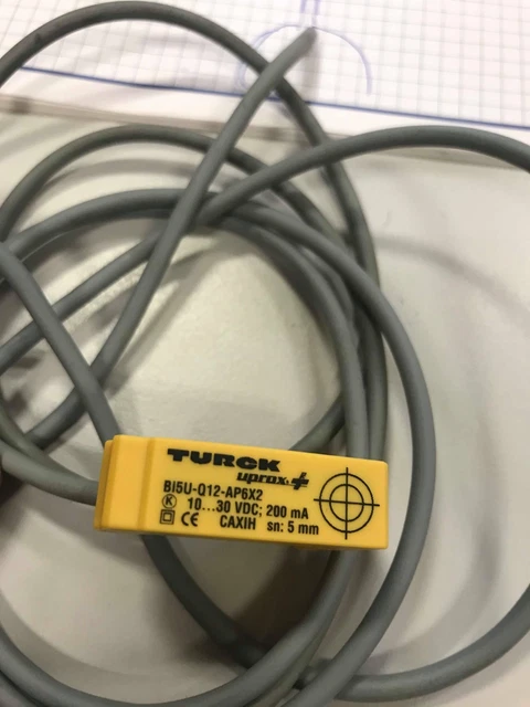 TURCK BI5U-Q12-AP6X2-V1131 NÄHERUNGSSENSOR 1635522 10 30 VDC 200mA EUR ...