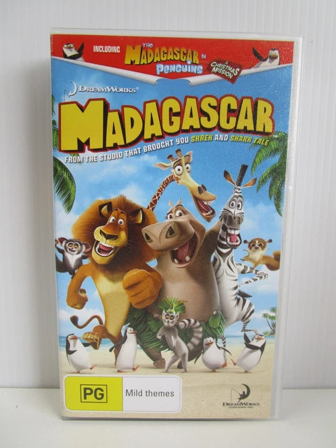 MADAGASCAR, DREAMWORKS, VHS Tape, Vintage Video, Movie, PG, 2005 RARE £ ...
