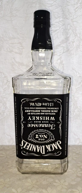 JACK DANIEL'S WHISKEY 1.5 Litre Optic Bottle Upside Down Label Craft ...