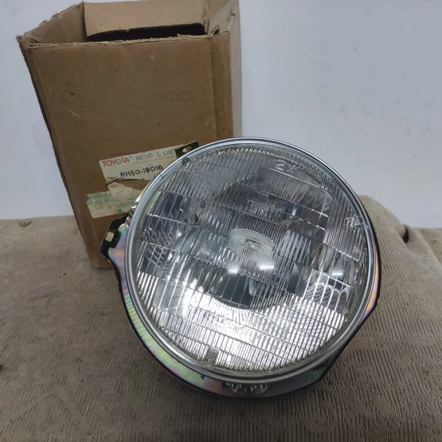 NOS GENUINE TOYOTA トヨタ Headlamp Assy Lh Corolla Kp30 Kp36 Up30 Up36 Rhd ...