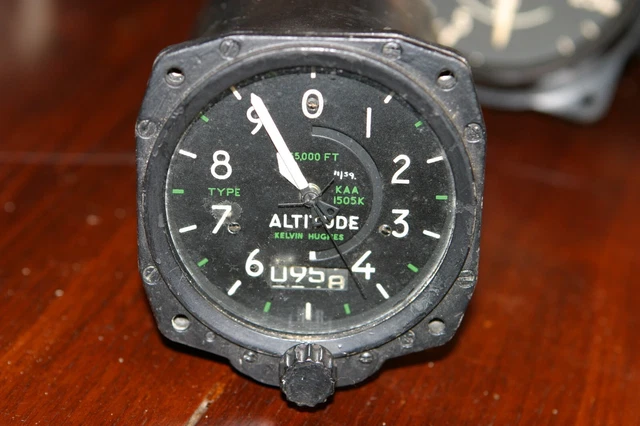 AIRCRAFT ALTIMETER KELVIN Hughes type KAA 1505k old warbird vintage ...