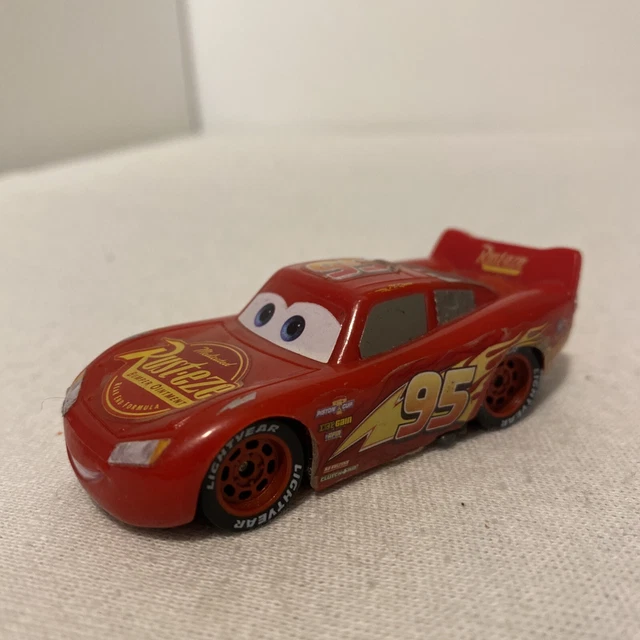 VOITURE MINIATURE DISNEY Pixar Cars Rouge Véhicule Miniature 2017 ...