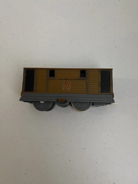 TOMY 1997 THOMAS & Friends Trackmaster Motorized Railway Train Engine ...