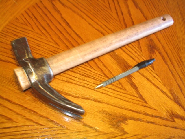 VINTAGE FRENCH CARPENTERS 11/2 Lbs Timber Framing Hammer Maker ...