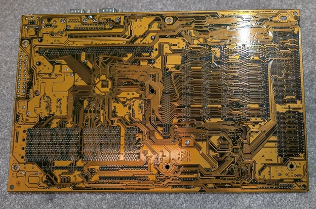 GIGABYTE GA-BX2000 MOTHERBOARD + Intel Pentium III 450/512/100/2.0V S1 ...