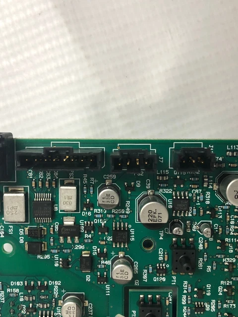 GE DINAMAP PRO 300 V2 Main Board P/N 2047615-001 Rev A EUR 184,14 ...