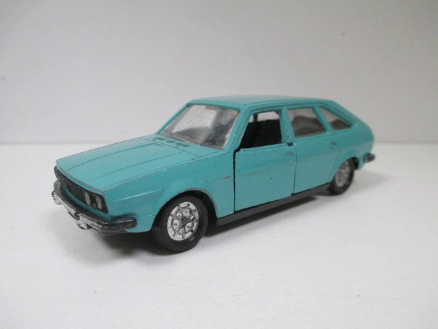RENAULT 30 R30 TS Bleu Turquoise Blue/green par NOREV JET CAR METAL N ...