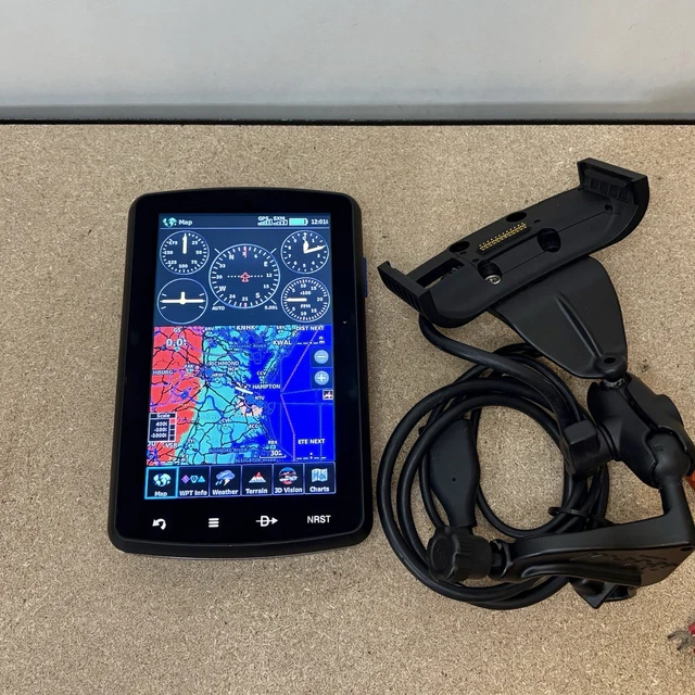 GARMIN AERA 796 Touchscreen Aviation GPS With 2025 Databases & New ...