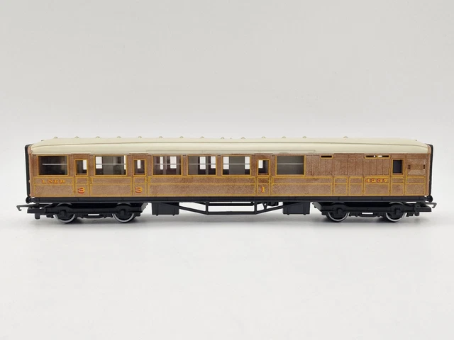 HORNBY R478 LNER Teak Brake Composite Coach 4237 - OO Gauge £10.95 ...