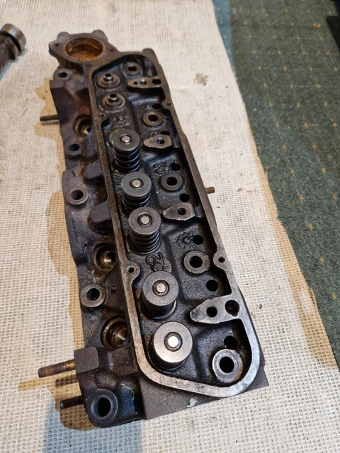 FORD CROSSFLOW CYLINDER head from 711M engine £170.00 - PicClick UK