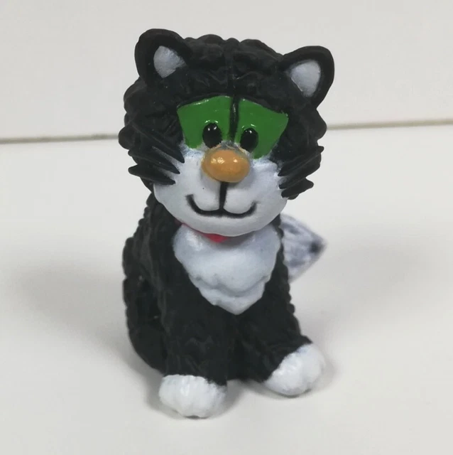 JESS THE CAT Figure From Postman Pat Black And White Cat 2003, 5cm £9. ...