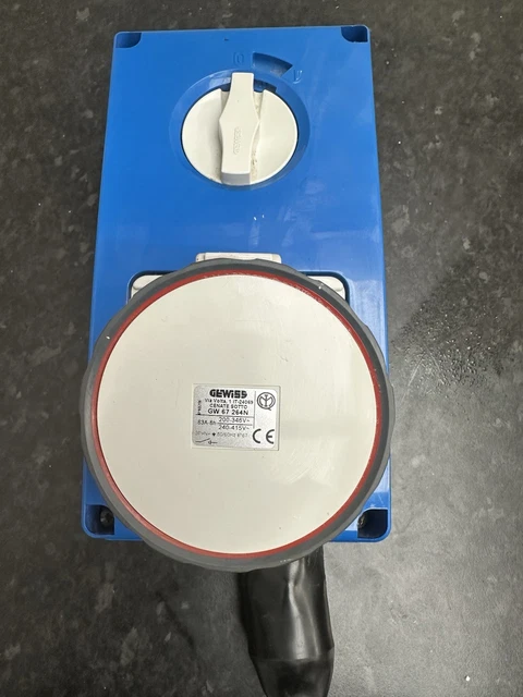 GEWISS GW67264N 63A 3P+N+E (5 Pin) 415V Ip67 Vertical Switched ...