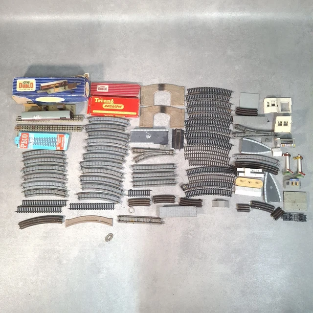 HORNBY DUBLO 32099 T.P.O. Mail Van Set & Tri-ang / Peco & Train Track + Extras £49.99 - PicClick UK