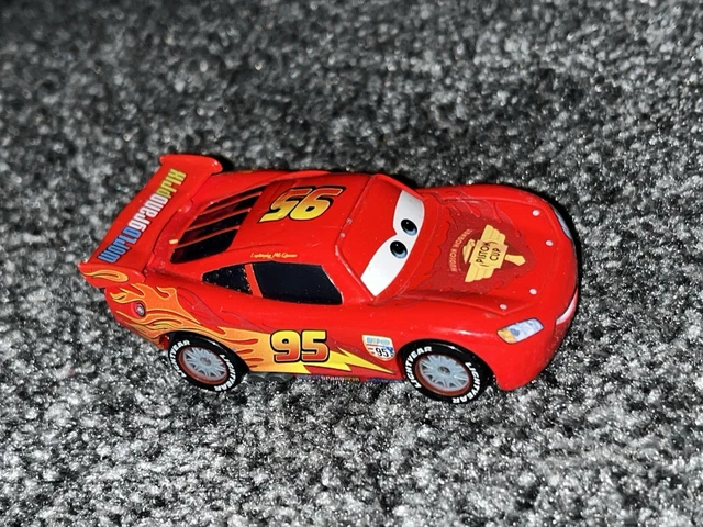 DISNEY PIXAR CARS Lightning McQueen World Grand Prix 1.55 Diecast #210 ...