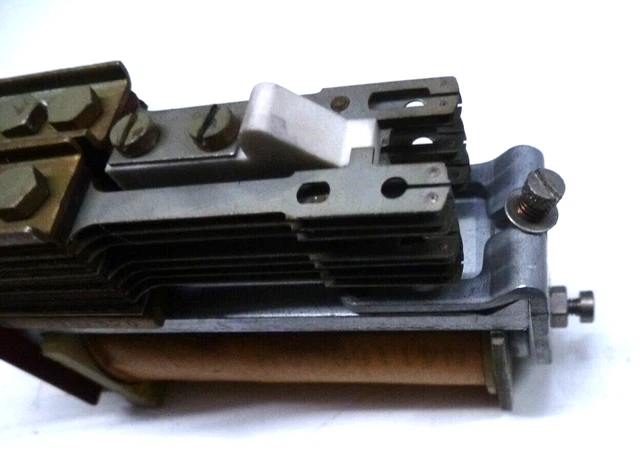 GPO STROWGER 3000 Type Relay With A 1500 Ohm Coil £4.99 - PicClick UK