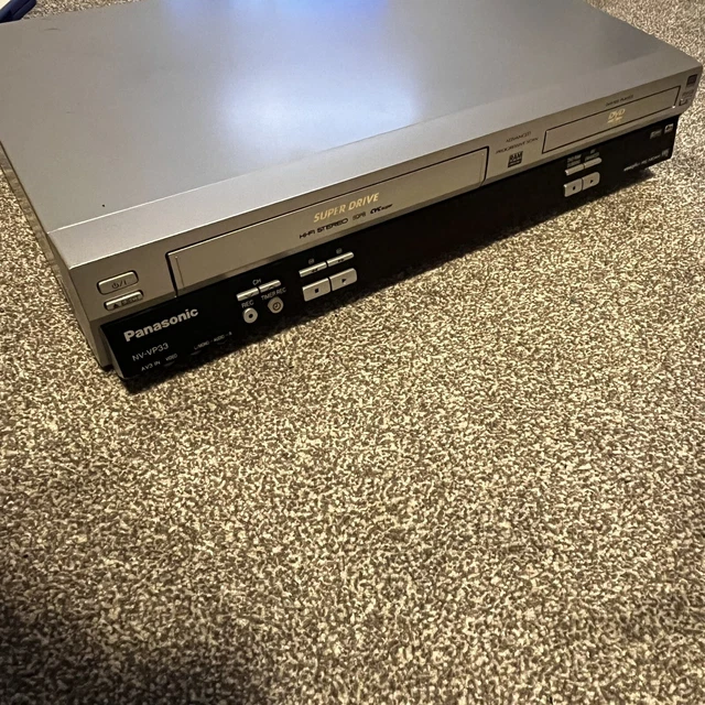 PANASONIC NV-VP33 CD/DVD Player & VHS Video Recorder - Faulty £15.00 ...
