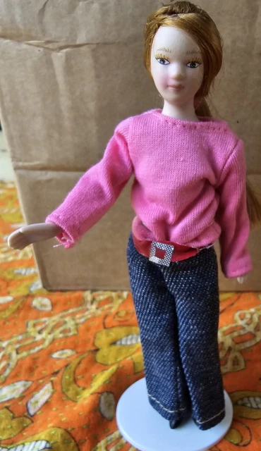 DOLLS HOUSE GIRL Teenage Posable Figure Modern Style + Stand 1:12 Scale ...