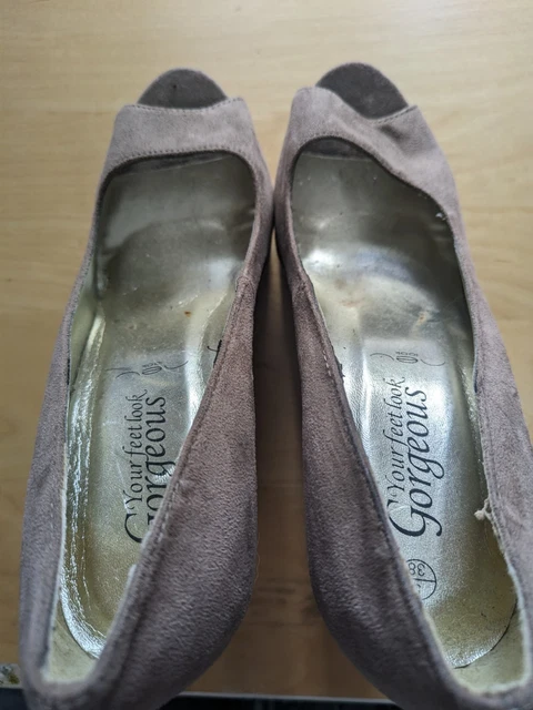 WELL WORN OPEN Toed Ladies Platforms Size 5 £16.13 - PicClick UK