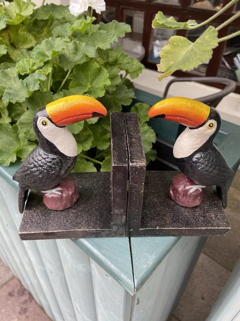 GUINNESS TOUCAN CAST Iron Bookends £45.00 - PicClick UK