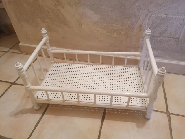 LIT DE POUPÉE Ancien Des Années 50 EUR 22,00 - PicClick FR
