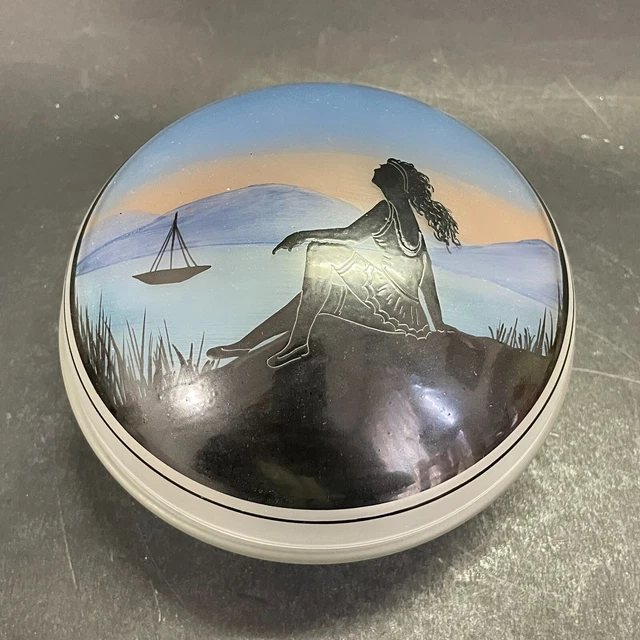 KOLEK - BOÎTE à dragées en verre peint émaillée (H : 8 cm , Diam : 13.5 ...